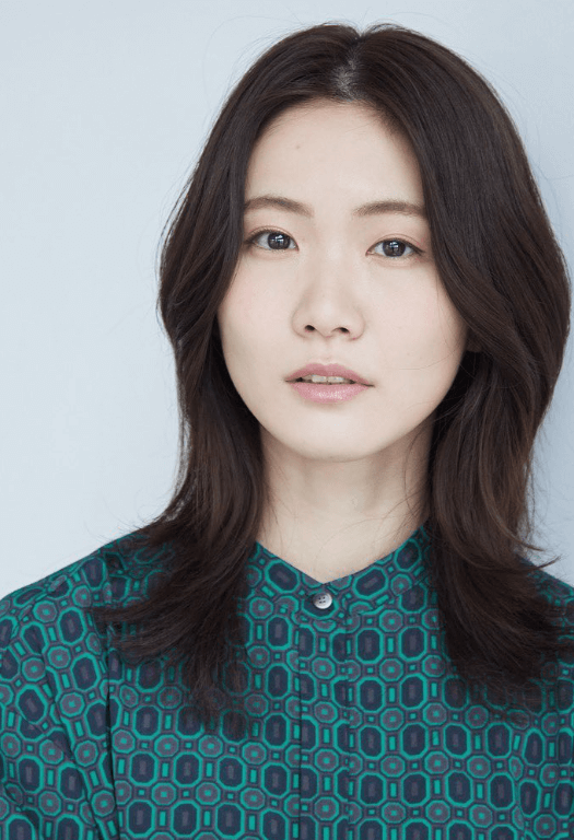 ECCジュニアCM2023の女性(女優)は誰？3人のホームティーチャー役を調査！ | 喜劇的な人生